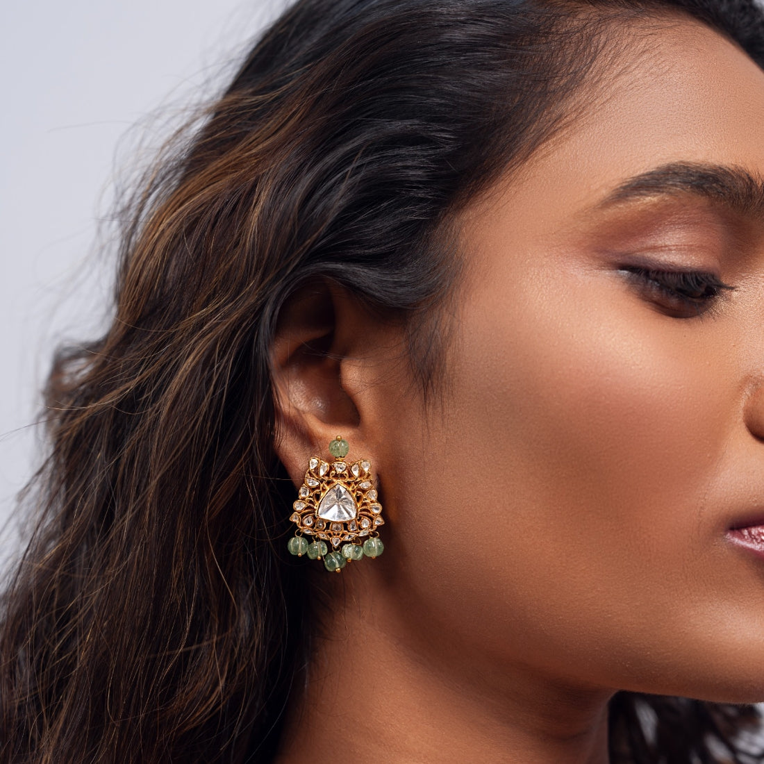 Amara Moissanite Emerald Green Studs – Yamoona